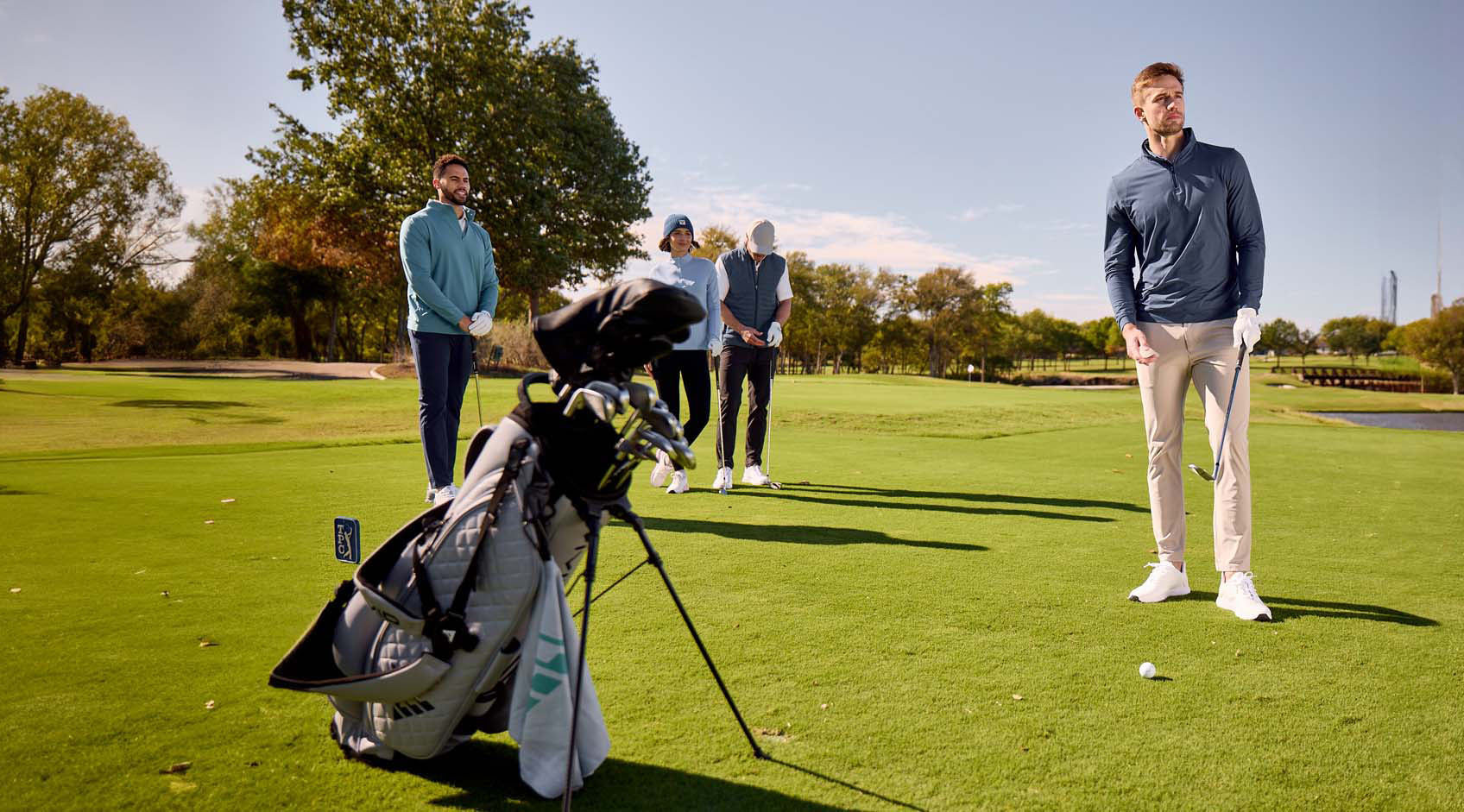 About Us – Vivid Golf